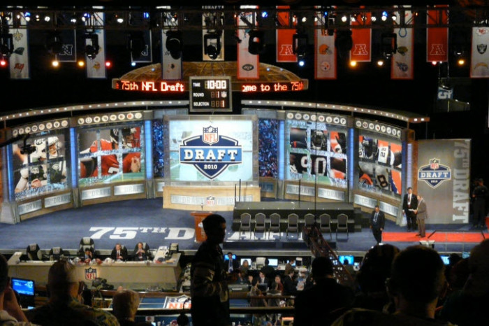 Watch the NFL Draft Live Outside the US - Smart DNS Fan